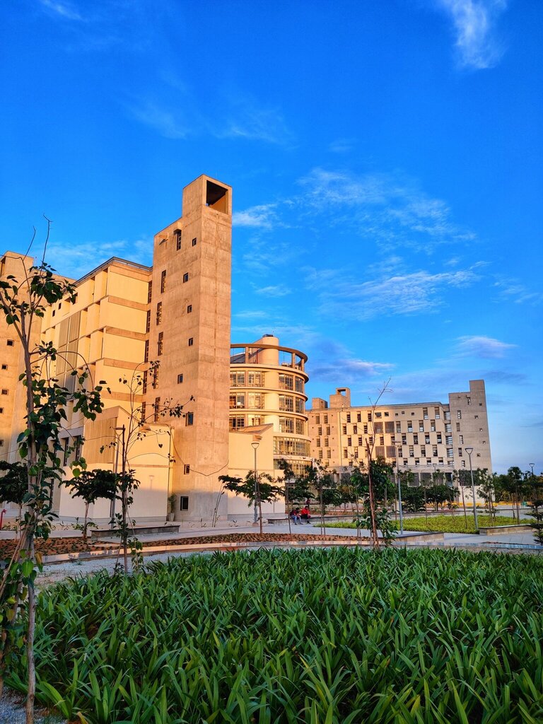Vertical Wonders: The Architecture of Azim Premji University - Azim ...